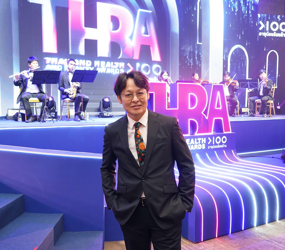 ศูนย์ความงาม คลินิกเสริมความงาม ปรับรูปหน้า ครบวงจร | OHM Clinic