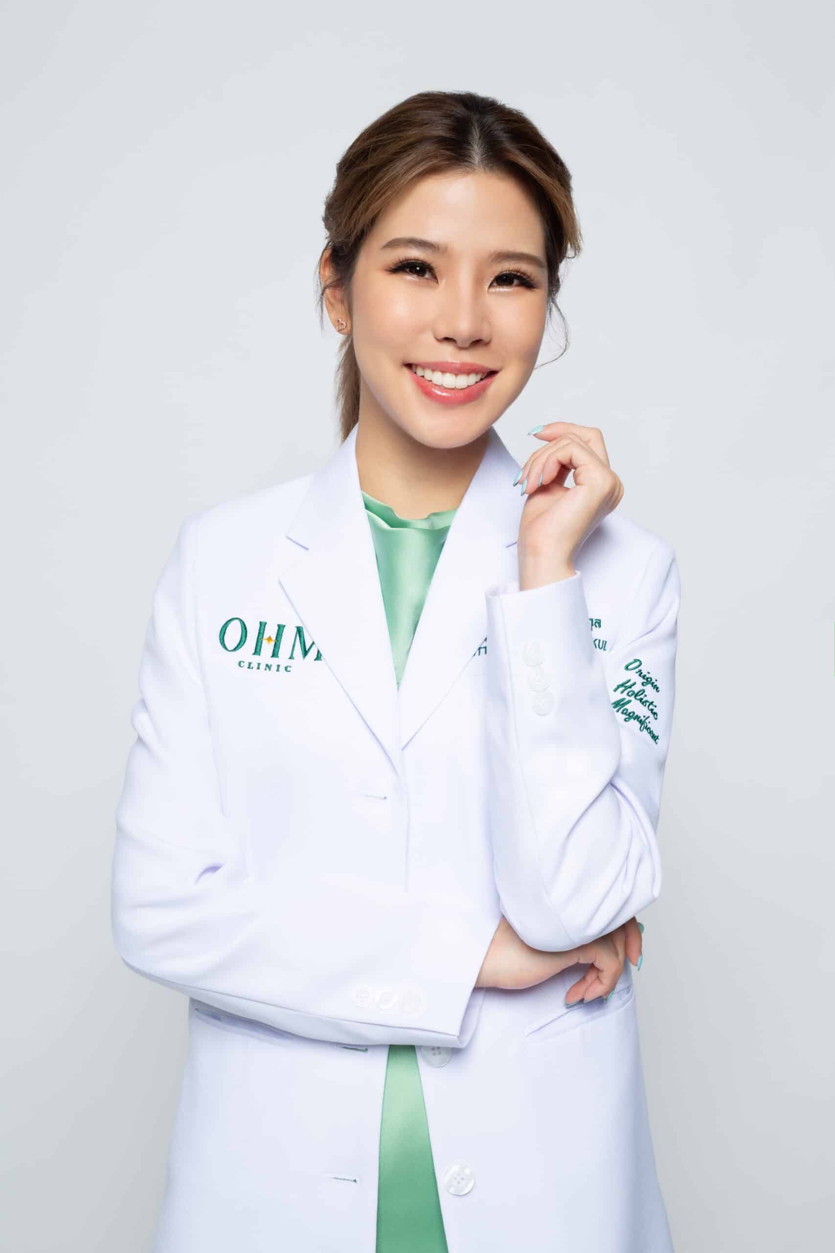 ศูนย์ความงาม คลินิกเสริมความงาม ปรับรูปหน้า ครบวงจร | OHM Clinic